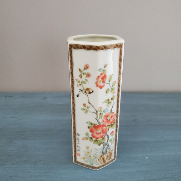 Accents | Vase Japan Handpainted Octagon | Poshmark